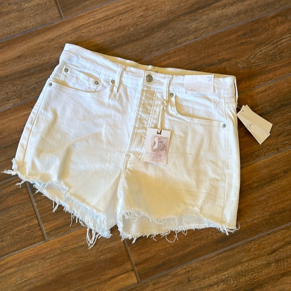 Jessica Simpson | Shorts | Nwt Jessica Simpson Hug Me High Rise Frayed ...
